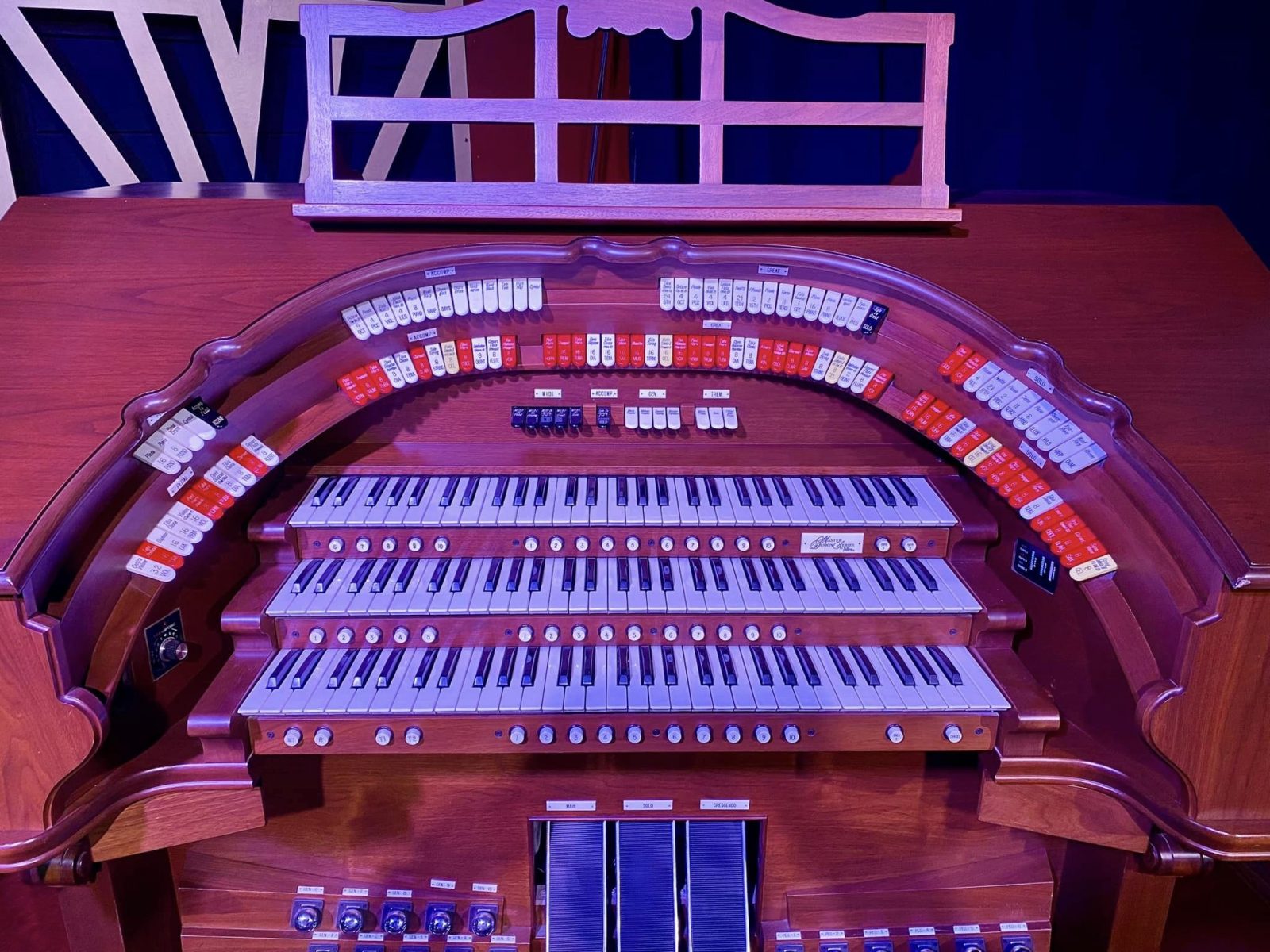 Electronic Organs – Astoria Centre